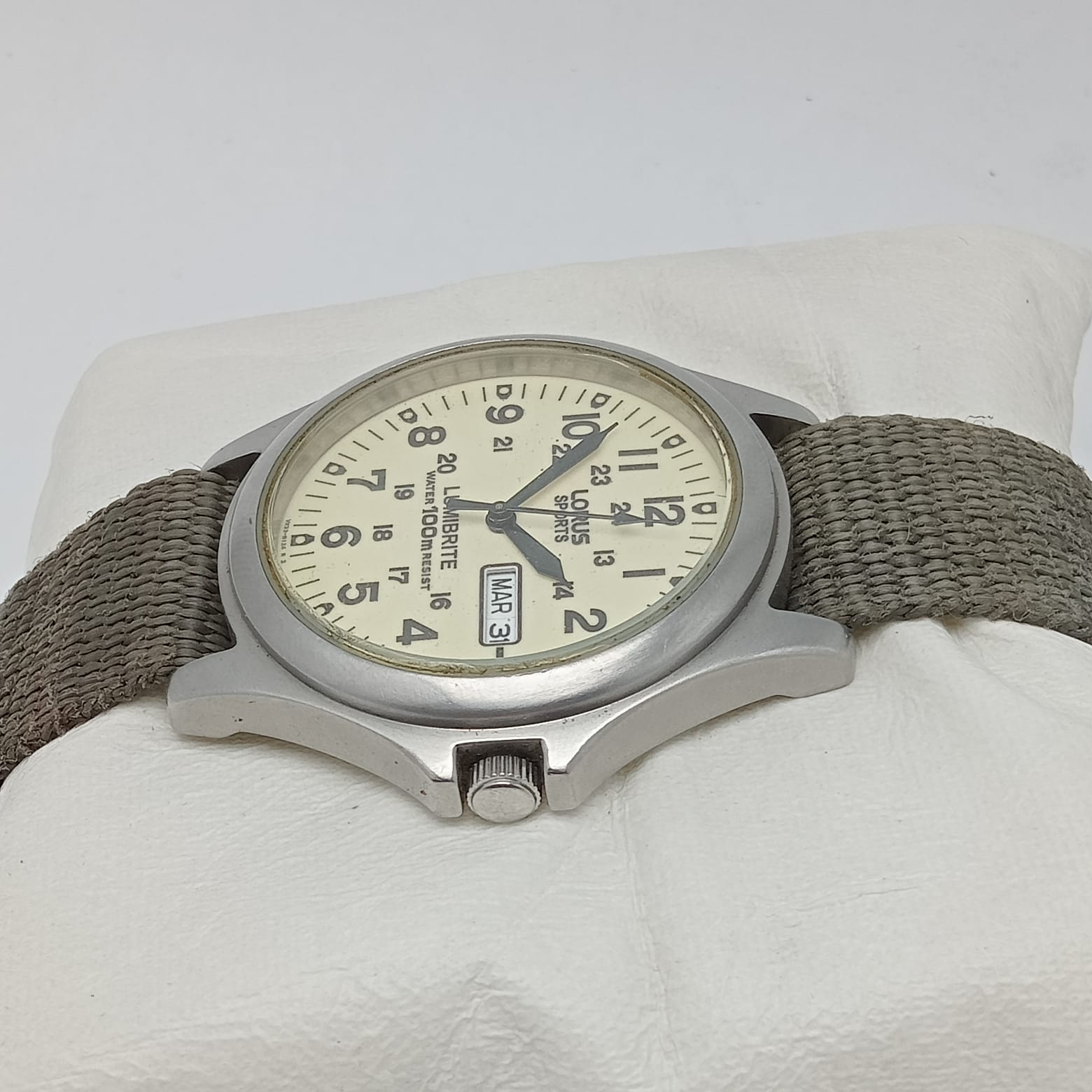 Seiko Lorus Sports Lumibrite Railway Time VX33-X068 Men’s Military Watch