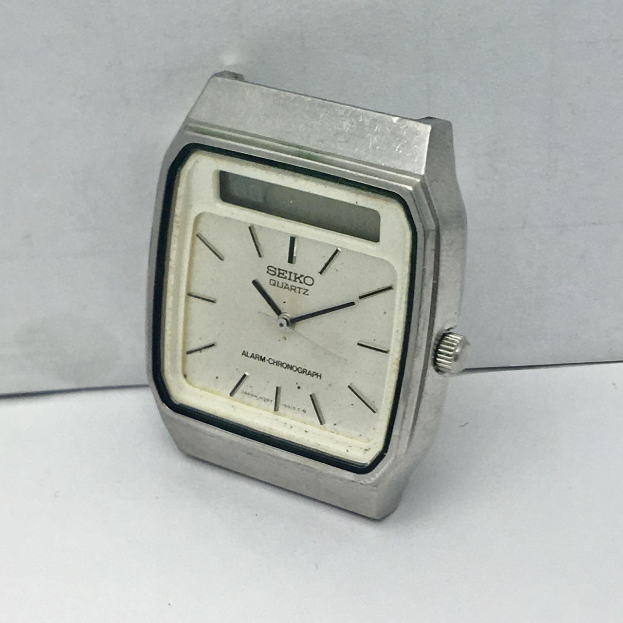 Seiko H357-500A Ana-Digi Alarm Chronograph Vintage Men's Watch For Parts ADR127AZB3